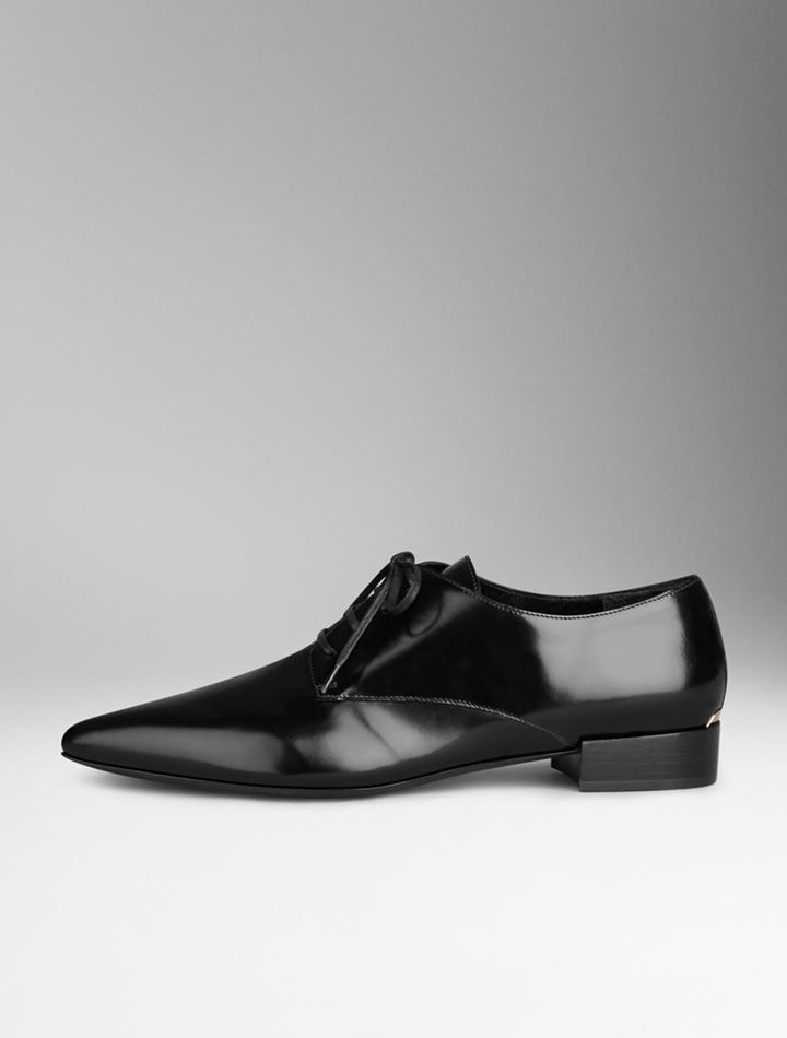 Nop Tiffany Responsive Theme Demo Store. Classic Laced Shoes